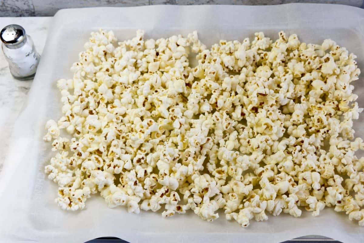 Colorful Fruit Flavored Popcorn Recipe - Saving Dollars and Sense